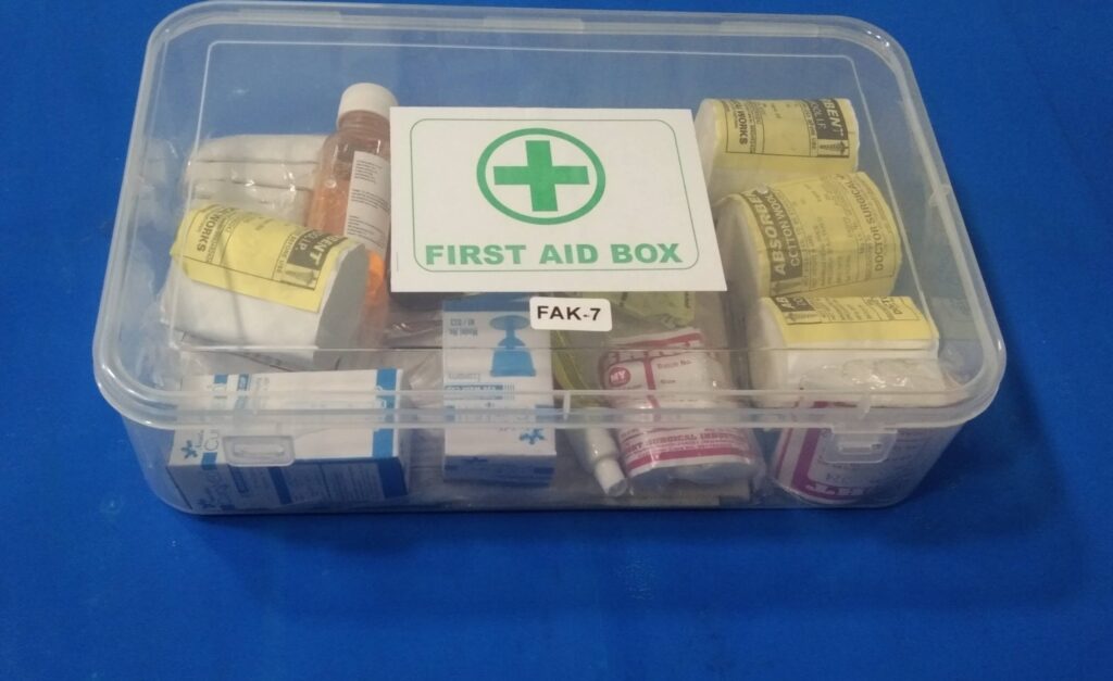 First Aid Box – 7 | Foley Catheter manufacturer